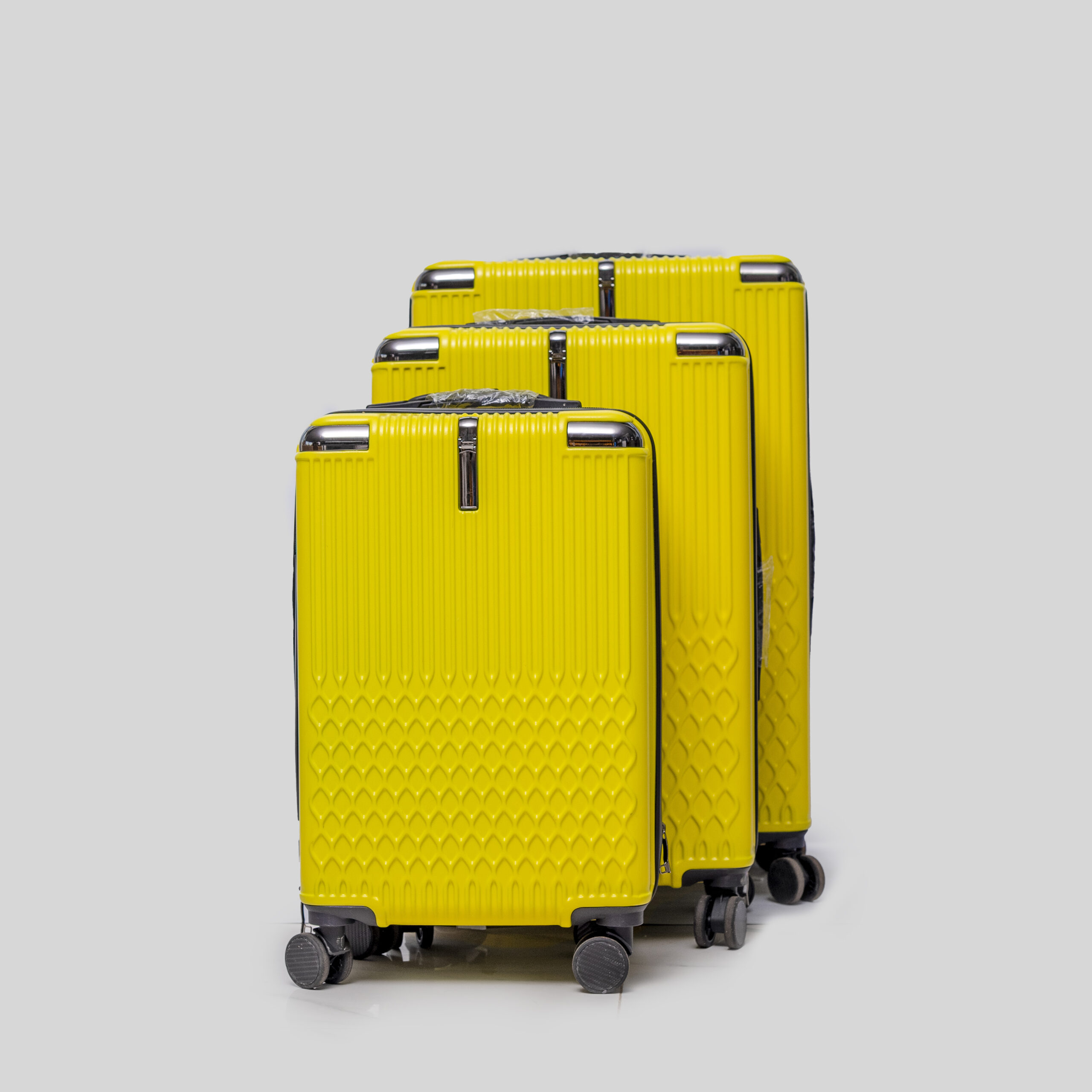 3-piece hard shell suitcase - MIA UgandaMIA Uganda